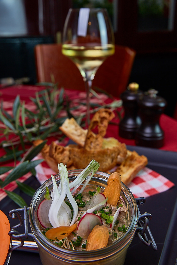 Photos du Restaurant | La Vignette Strasbourg Robertsau